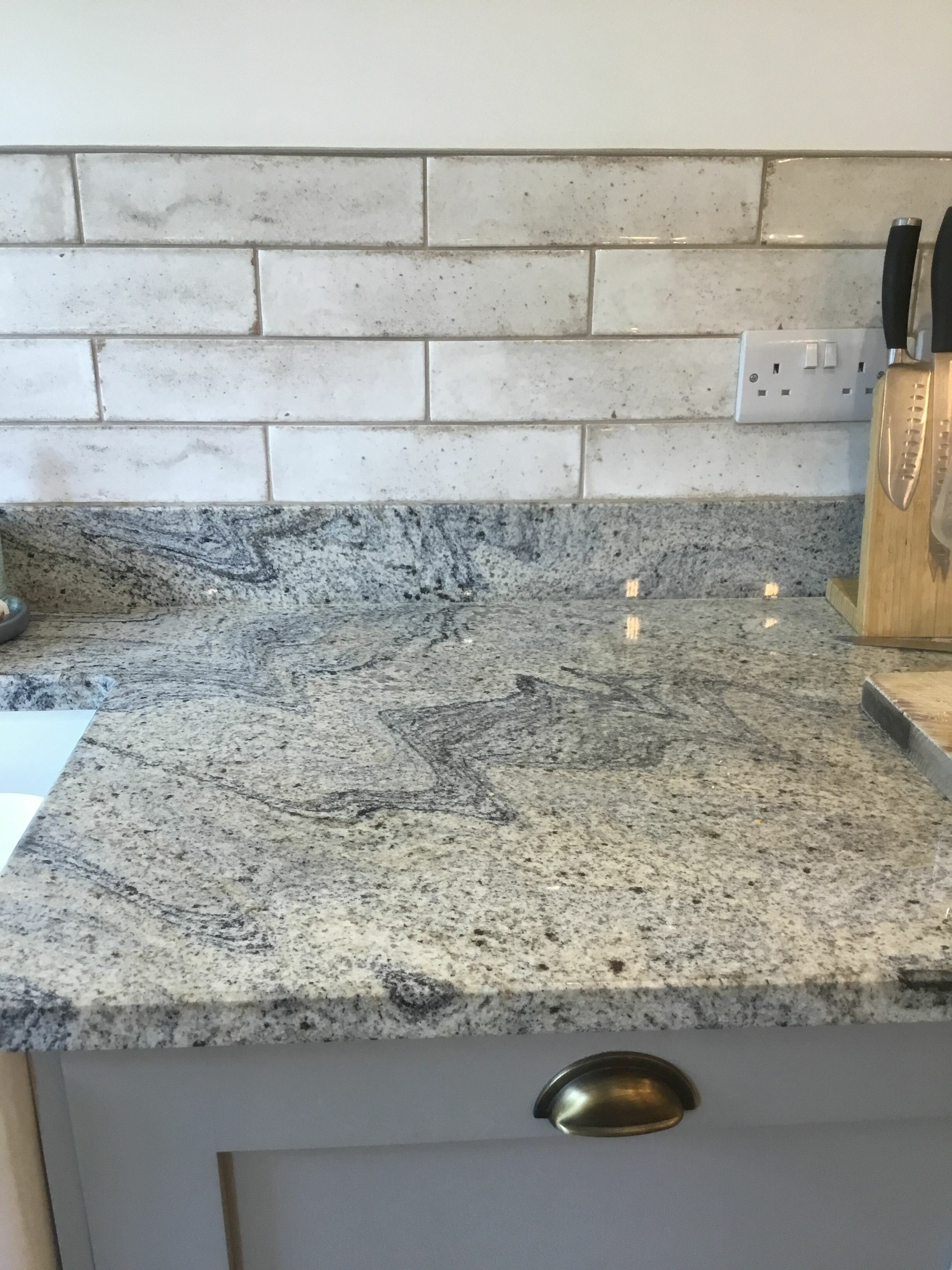 Howdens kitchen in Pebble Grey | Mumsnet
